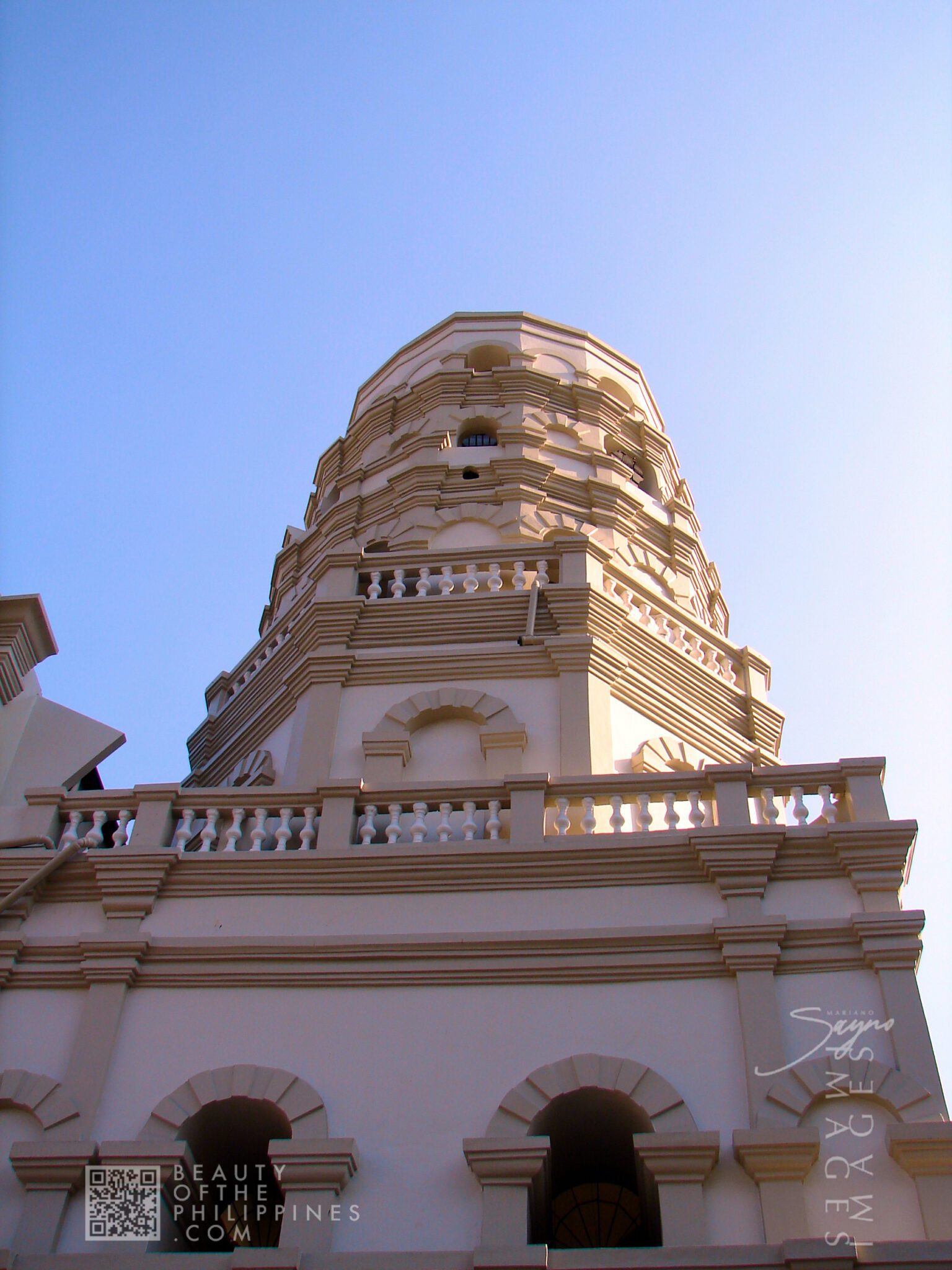 Santa Cruz Church: Where Faith Meets the Pulse of the City | The Beauty ...