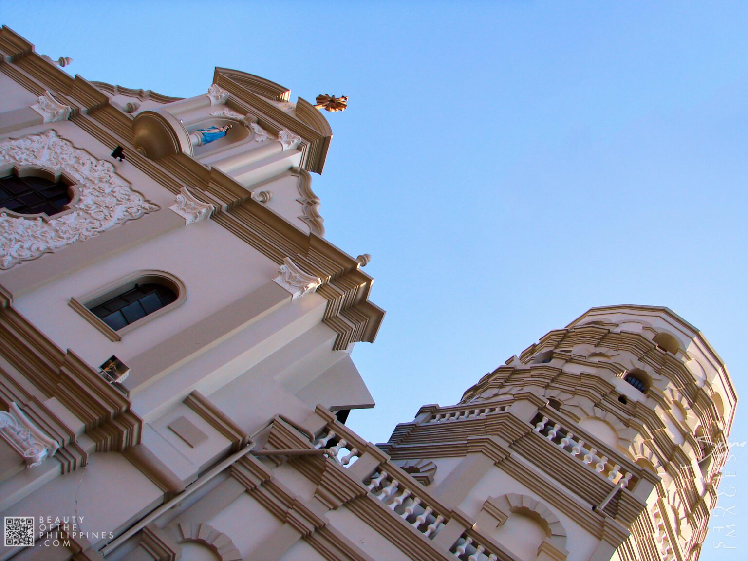 Santa Cruz Church: Where Faith Meets the Pulse of the City | The Beauty ...