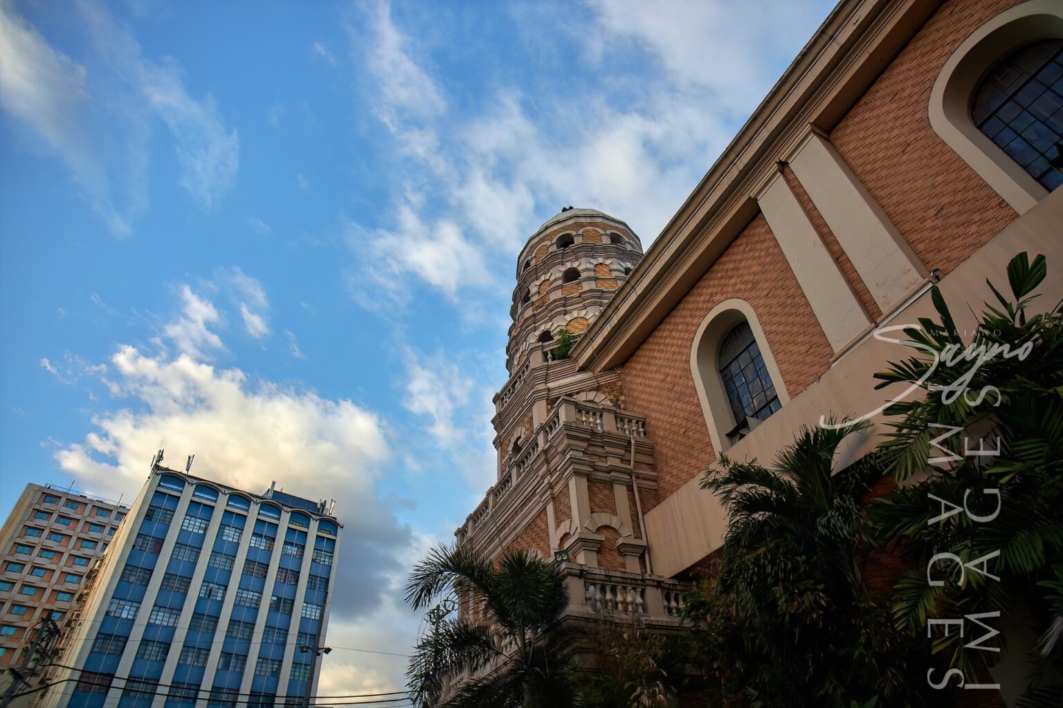 Santa Cruz Church: Where Faith Meets the Pulse of the City | The Beauty ...