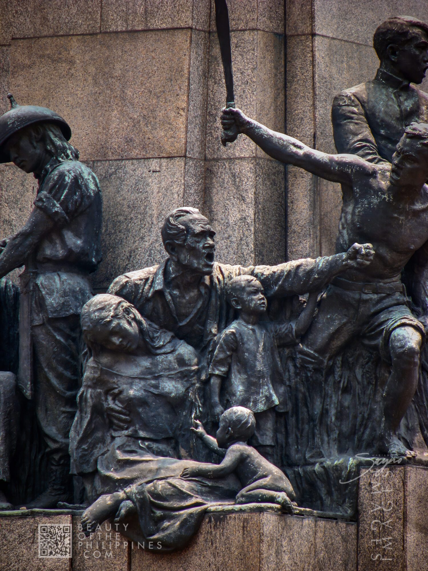 Monumento Shrine: A Revolutionary Icon at Monumento Circle | The Beauty ...