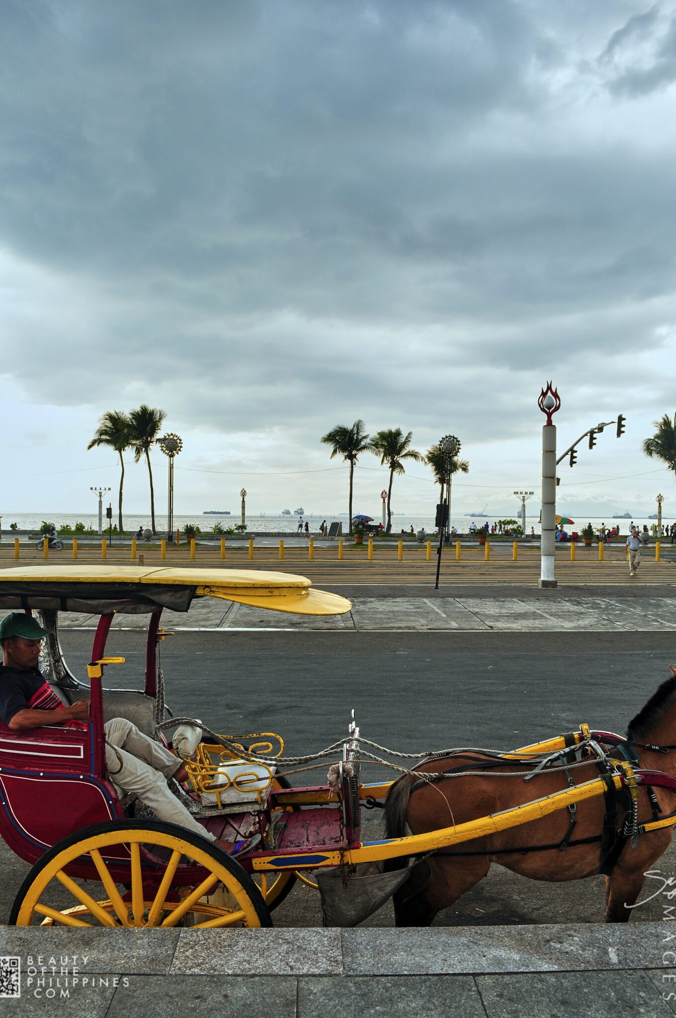 Plaza Rajah Sulayman: A Landmark of History and Leisure in Manila | The ...