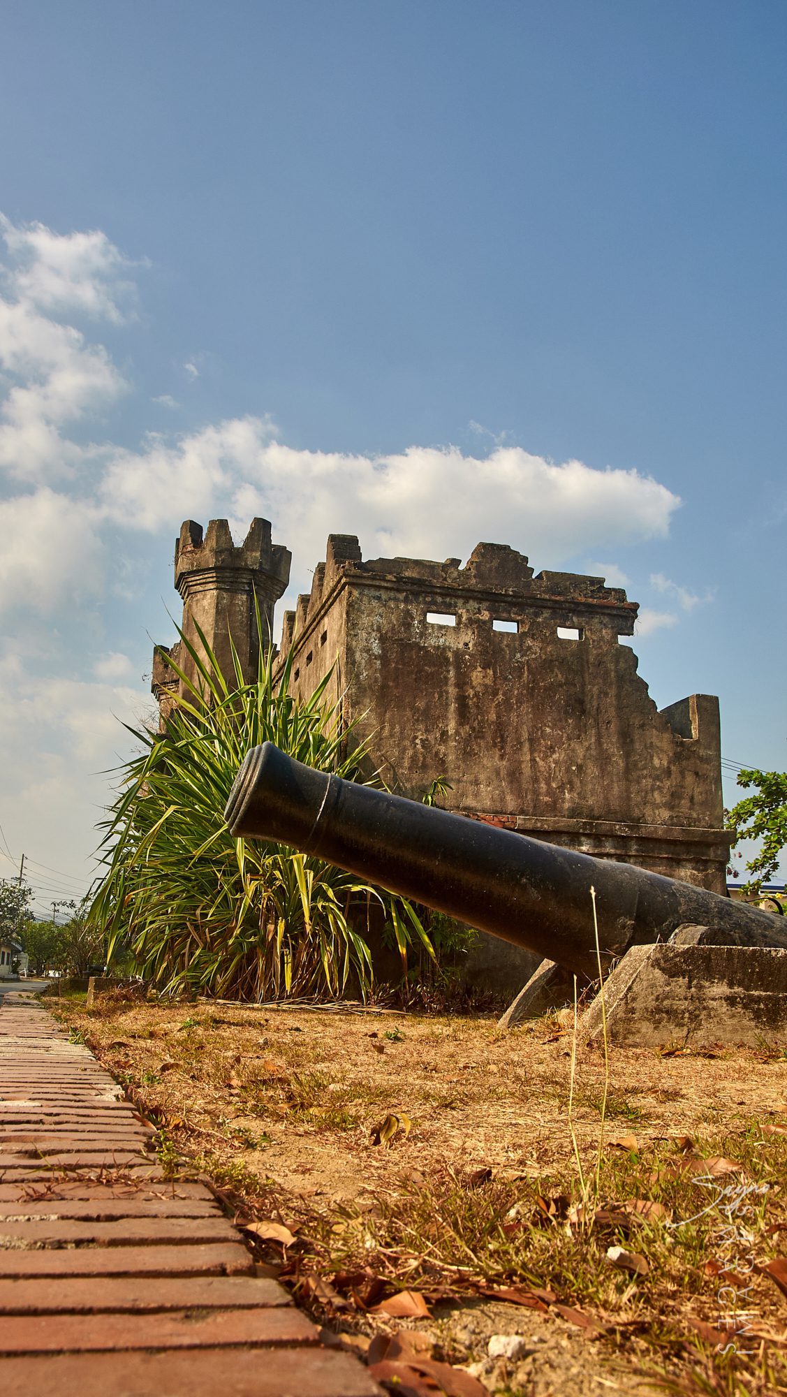 Subic Spanish Gate: Sentinel of History in Olongapo's Naval Legacy ...