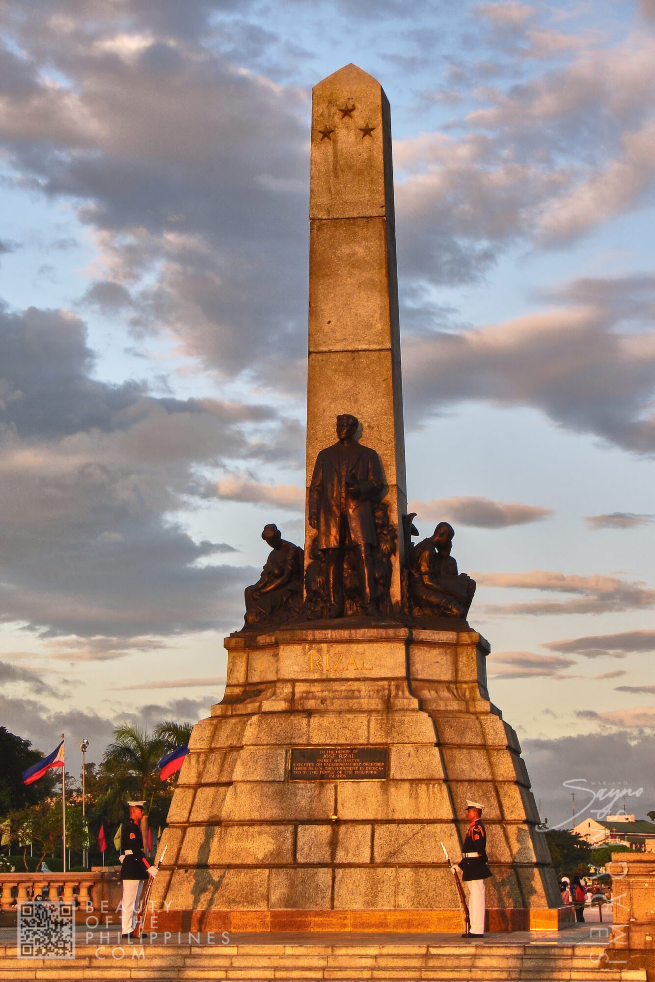 Rizal Park: Manila's Historic Heart and Urban Oasis | The Beauty of the ...