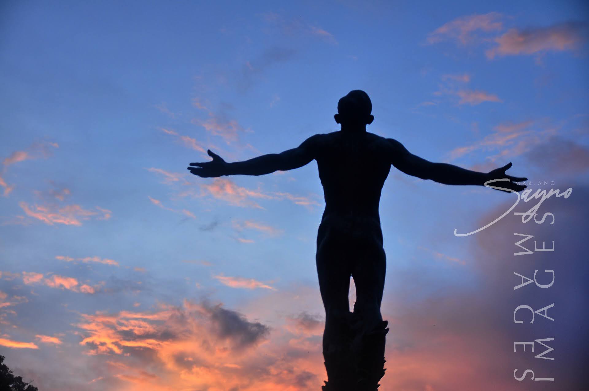 UP Oblation: The Figure That Watches Over Diliman | The Beauty of the ...