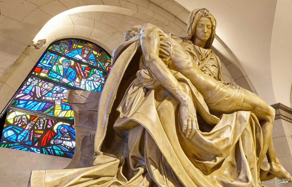 Manila Cathedral: The Mother Church of the Philippines | The Beauty of ...