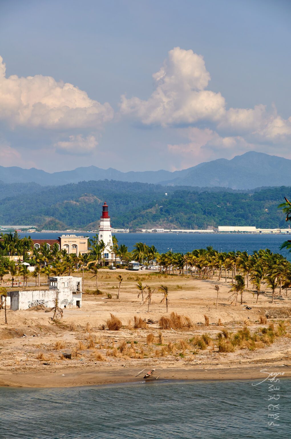 The Lighthouse Marina Resort: Coastal Charm and Tranquil Luxury on ...