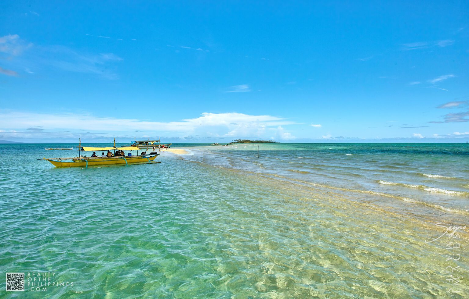 Pulong Pasig Sandbar: Walking the Endless White Sands of Calauag | The ...