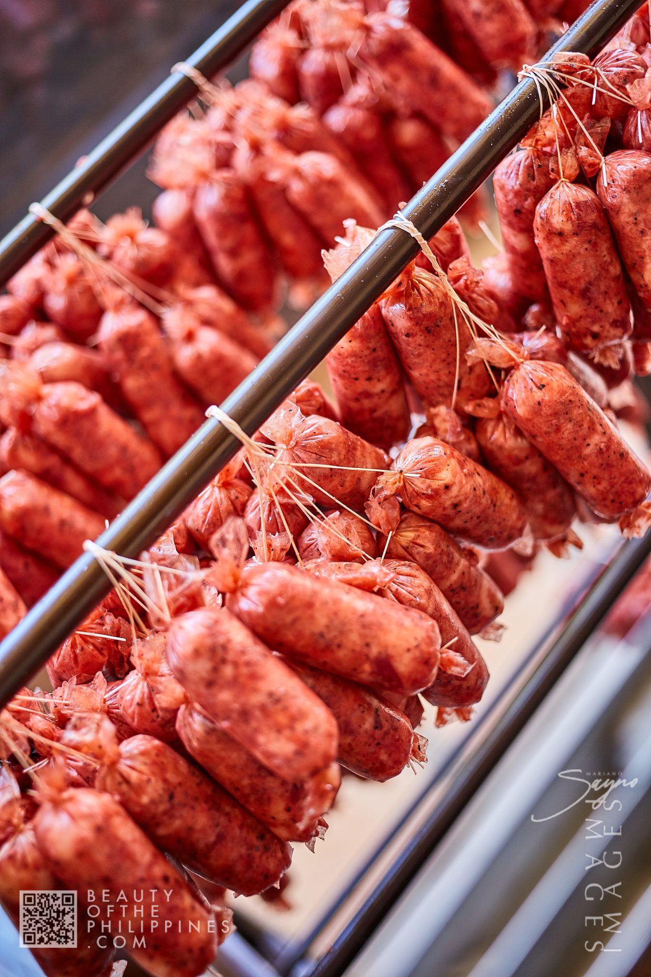 The Beauty of Lucban Longganisa: The Garlic-Packed Pride of Quezon ...