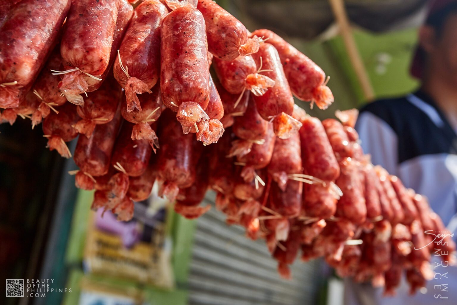 The Beauty of Lucban Longganisa: The Garlic-Packed Pride of Quezon ...