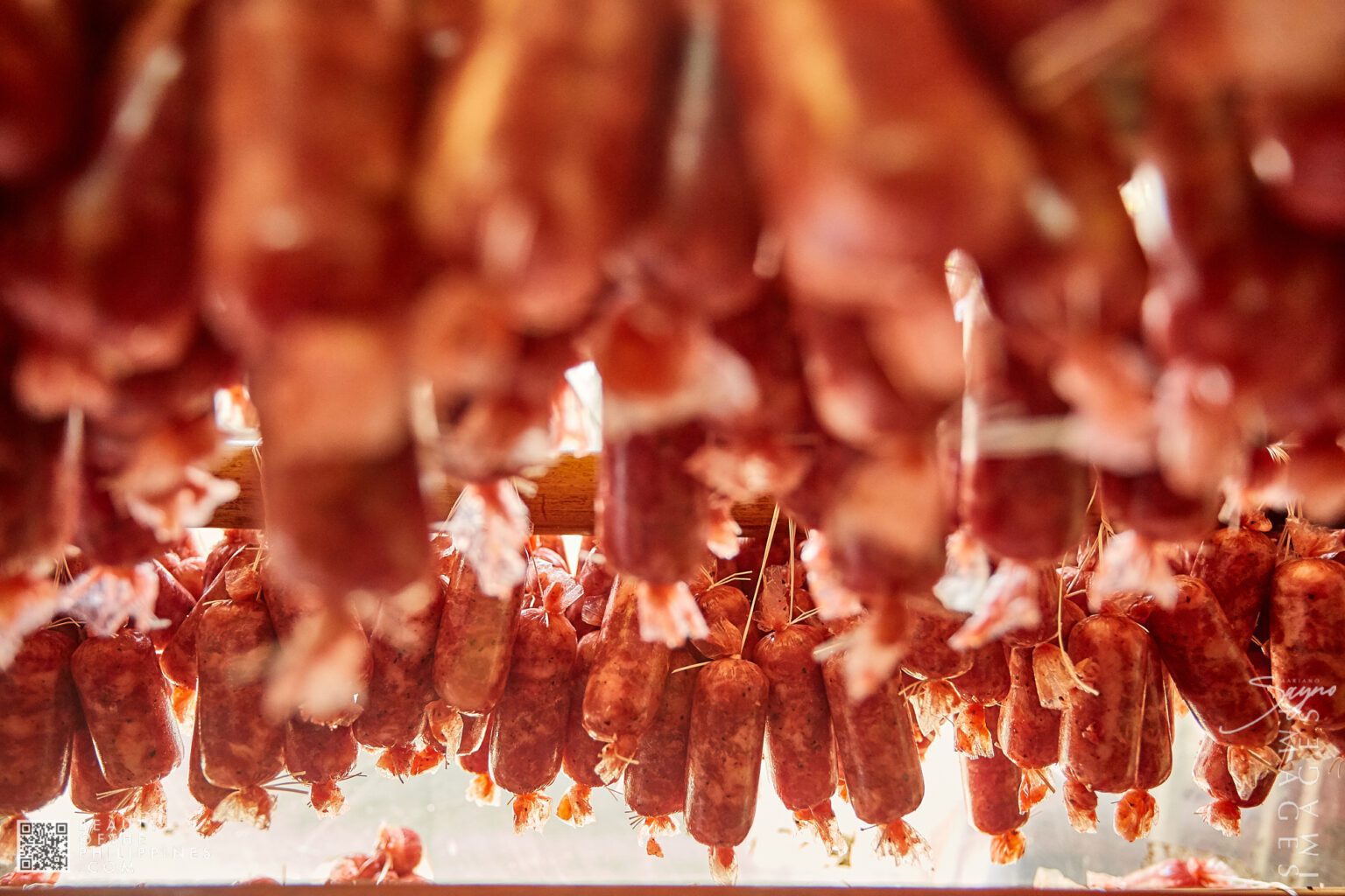 The Beauty of Lucban Longganisa: The Garlic-Packed Pride of Quezon ...