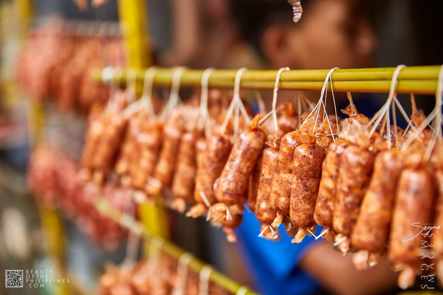 The Beauty of Lucban Longganisa: The Garlic-Packed Pride of Quezon ...